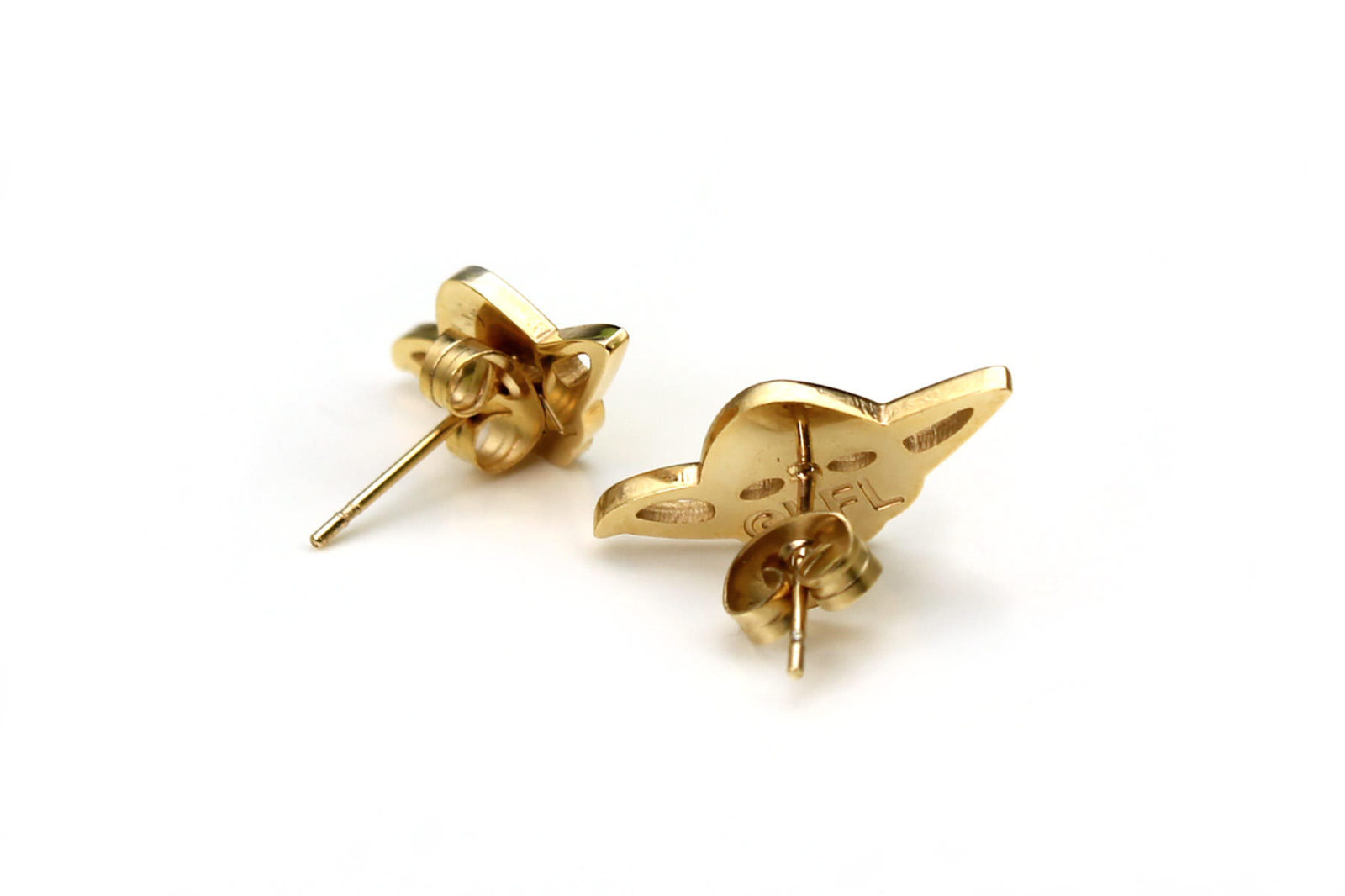 Review - Han Cholo Yoda stud earrings - The Kessel Runway