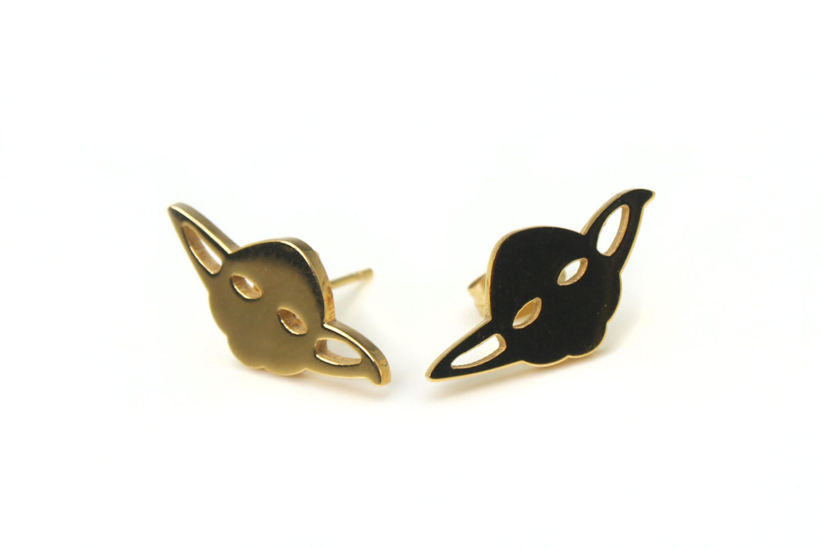 Review - Han Cholo Yoda stud earrings - The Kessel Runway