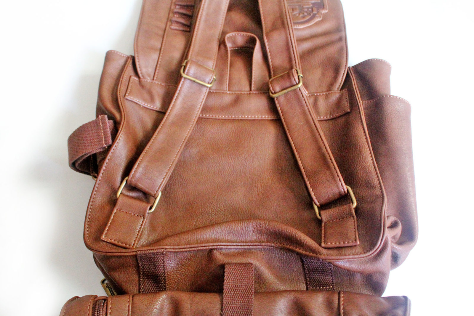 Review - Loungefly SDCC Rey backpack - The Kessel Runway