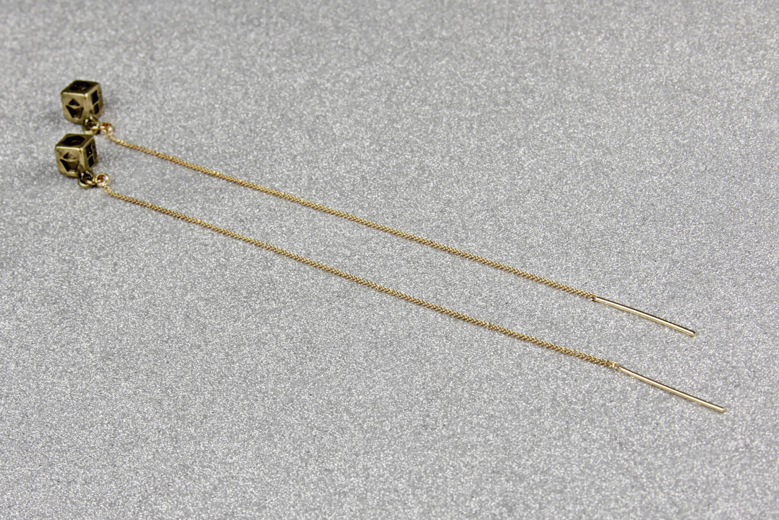 Review - Solo Dice Threaded Drop Earrings - The Kessel Runway